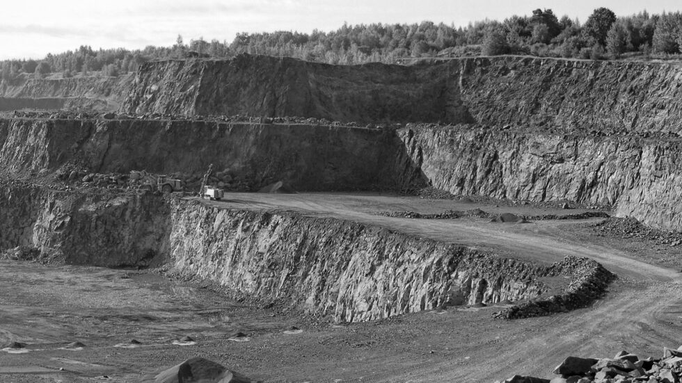 Blast Monitoring Relied on by International Experts | Syscom